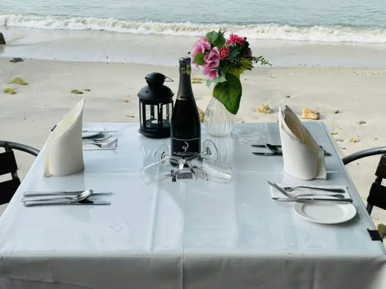 Top 16 Bars in Penang You Should Go! - Placefu