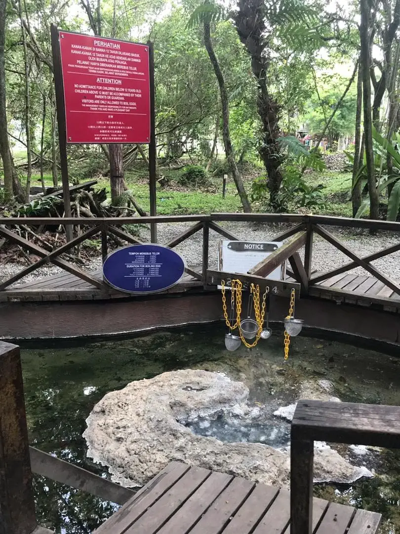 Where to Stay and Things to Do at Sungai Klah Hot Spring - Placefu