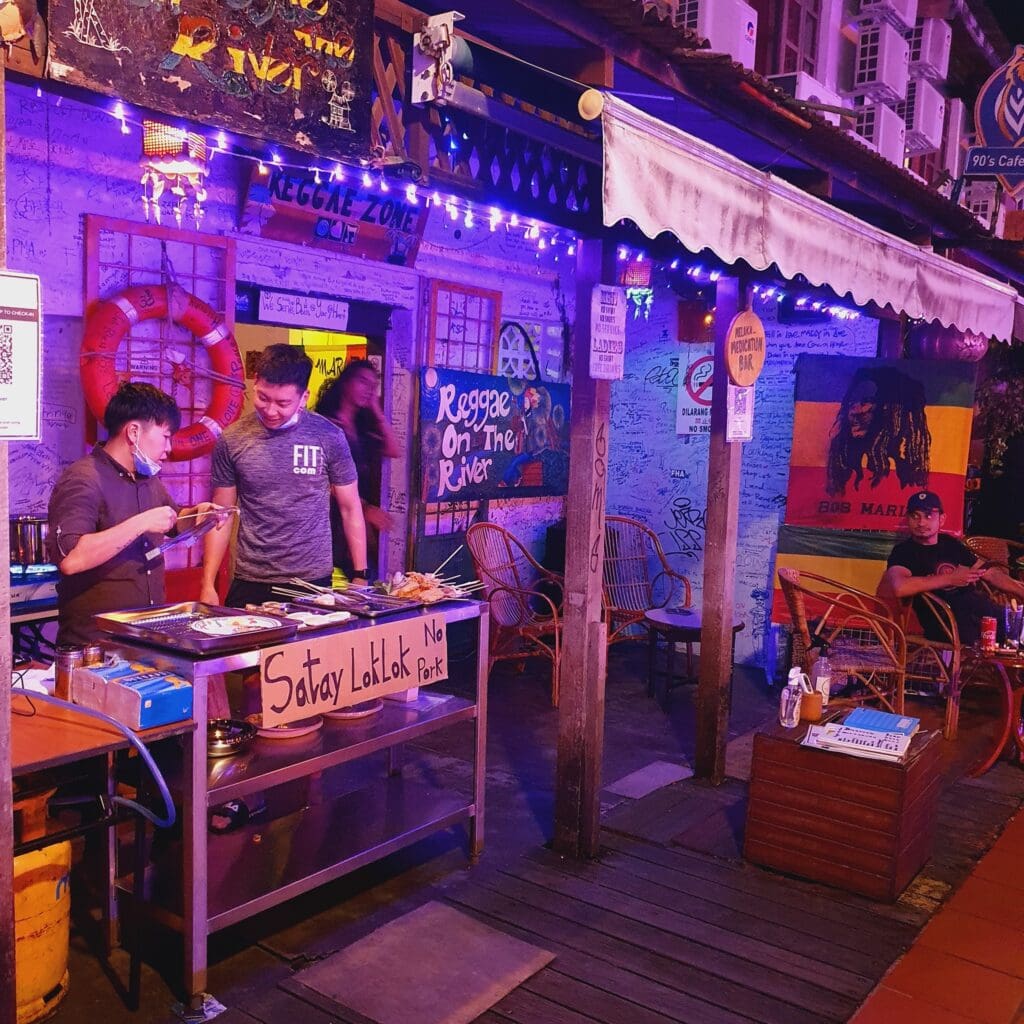Explore the Nightlife in Melaka - Placefu