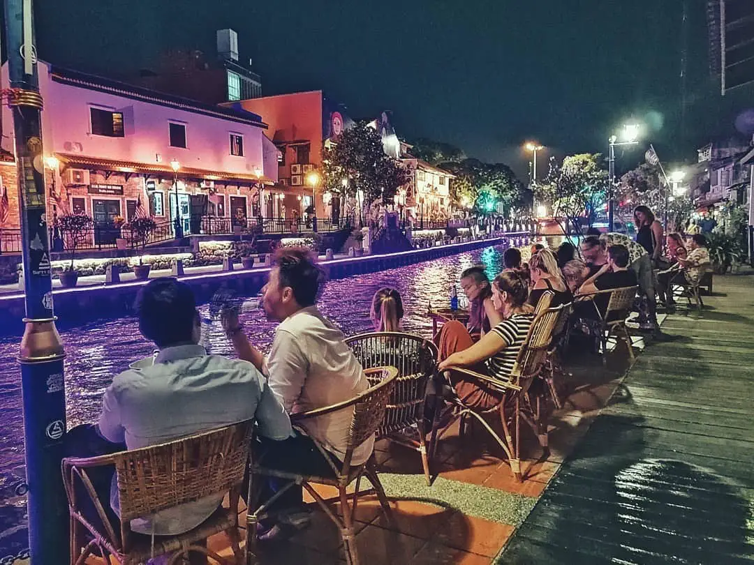 Explore the Nightlife in Melaka - Placefu